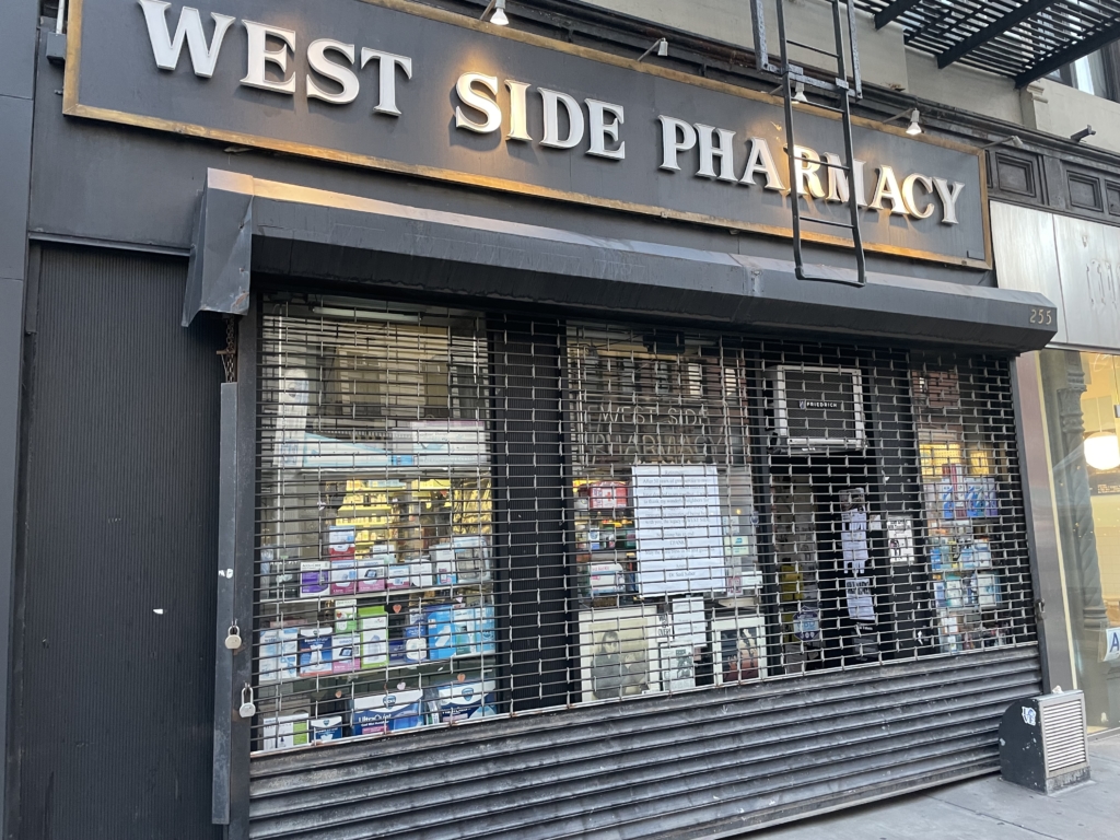 Openings and Closings: Patis; West Side Pharmacy; Ban Ban Shop; Top ...