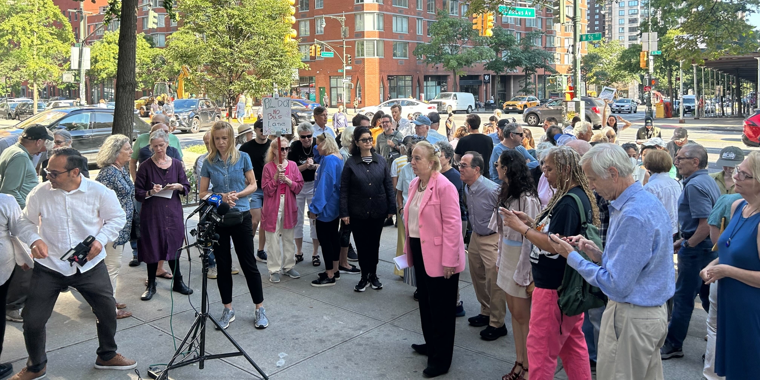 Proposal For New Bus Lanes on 96th Street Sparks Protest and Support ...
