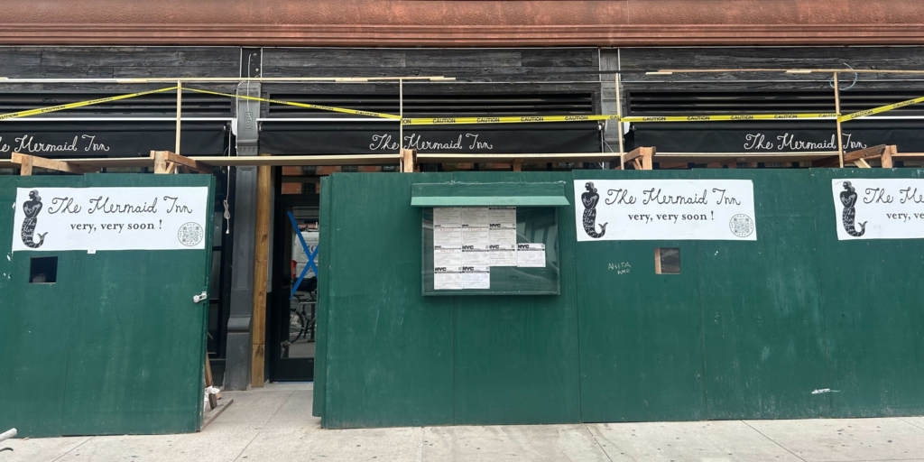 Mermaid Inn Awning Signage Appears on New UWS Storefront