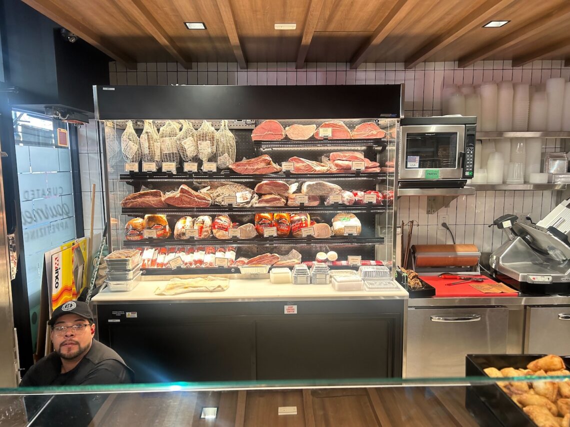 Kosher Supermarket Opens on the UWS: Take A Look Inside