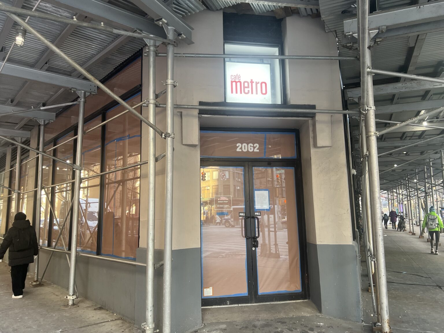 Openings & Closings: Columns Wine Bar; Jeannie's Dream; Earthbar; The ...