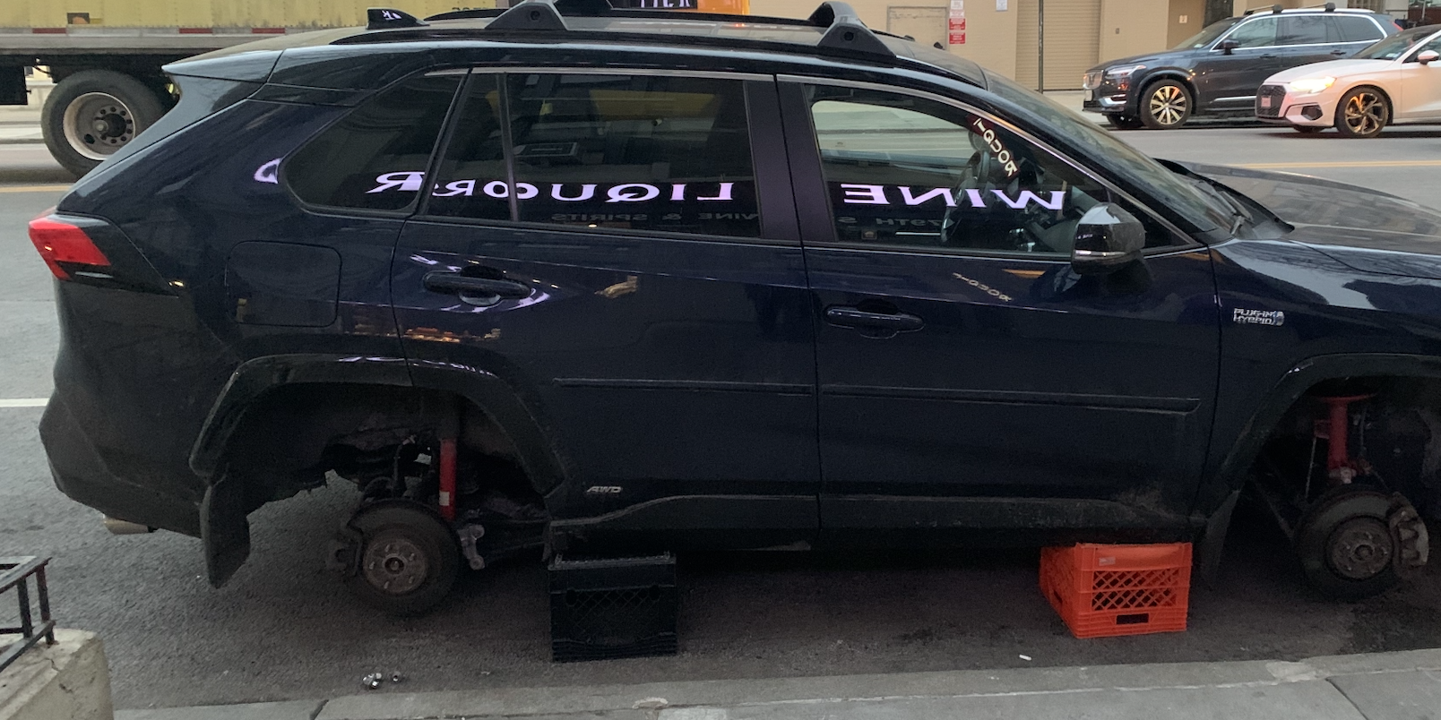 WSR Photo of the Day: Parked UWS Car Gets Its Tires Swiped