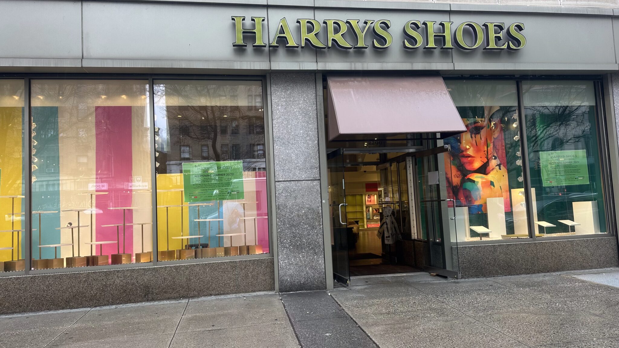 Openings & Closings: Le Vin Coeur; The Cutting District Barber Shop; Le ...