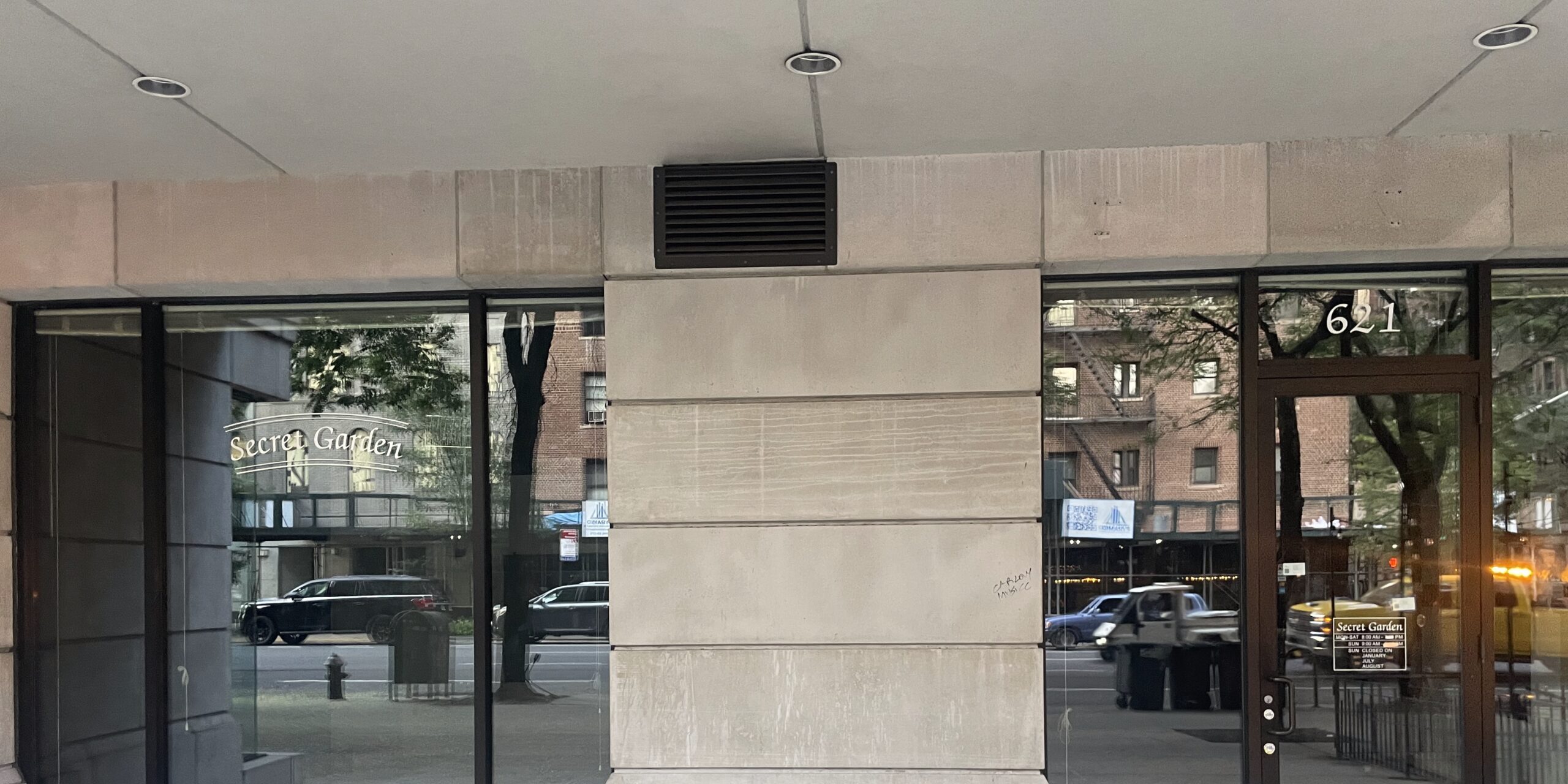 Openings & Closings: The Secret Garden; Zoma Express; Naya; J&E Hair ...