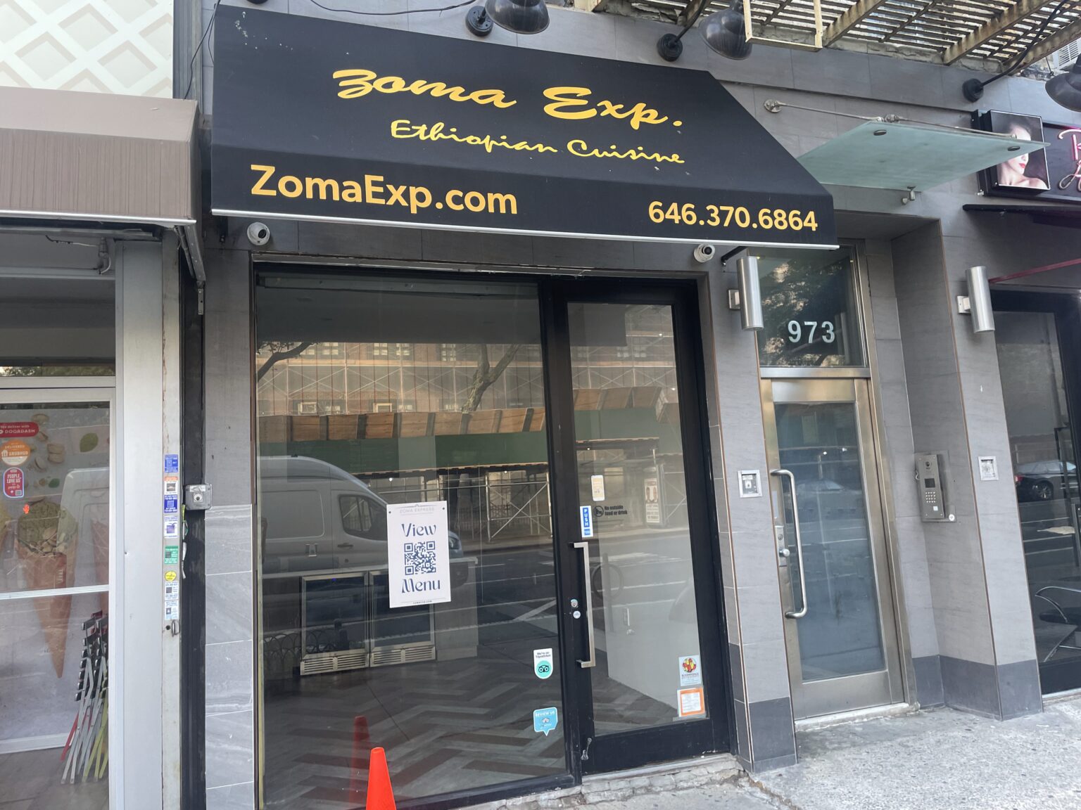 Openings & Closings: The Secret Garden; Zoma Express; Naya; J&E Hair ...