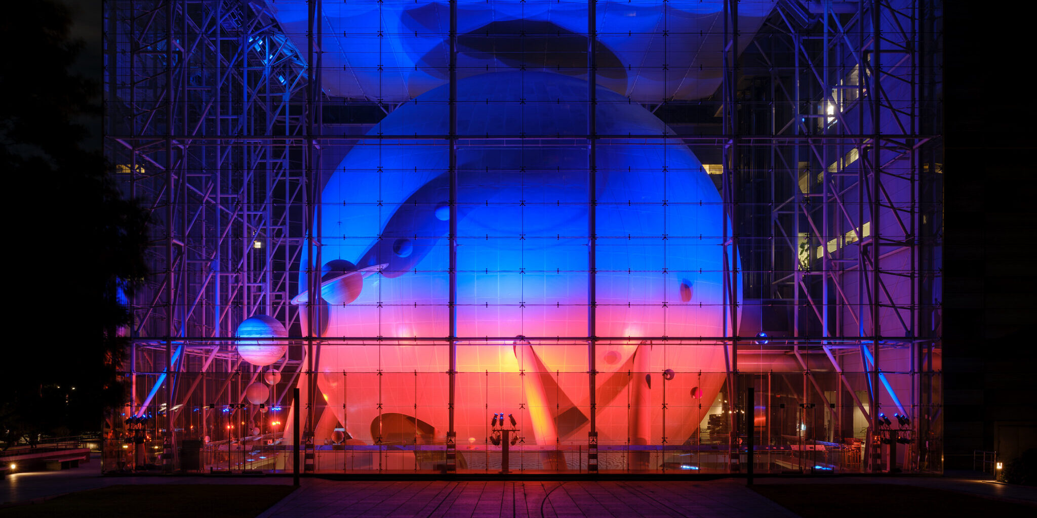 Knicks Mania Takes Over the Upper West Side: Museum Planetarium ...